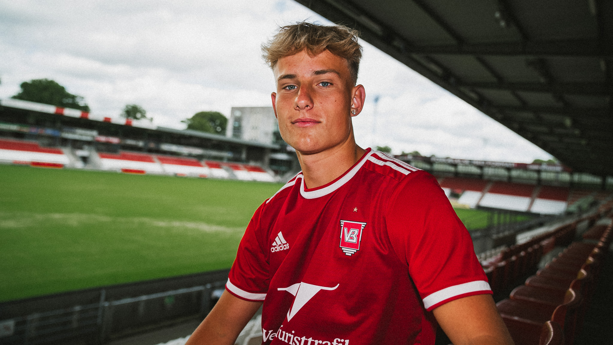 Marcus Brolund skriver to-årig kontrakt | Vejle Boldklub