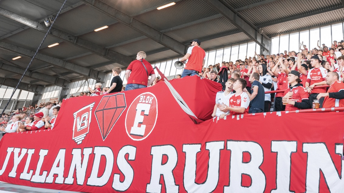VB - OB: Få ledige pladser tilbage på Blok E | Vejle Boldklub