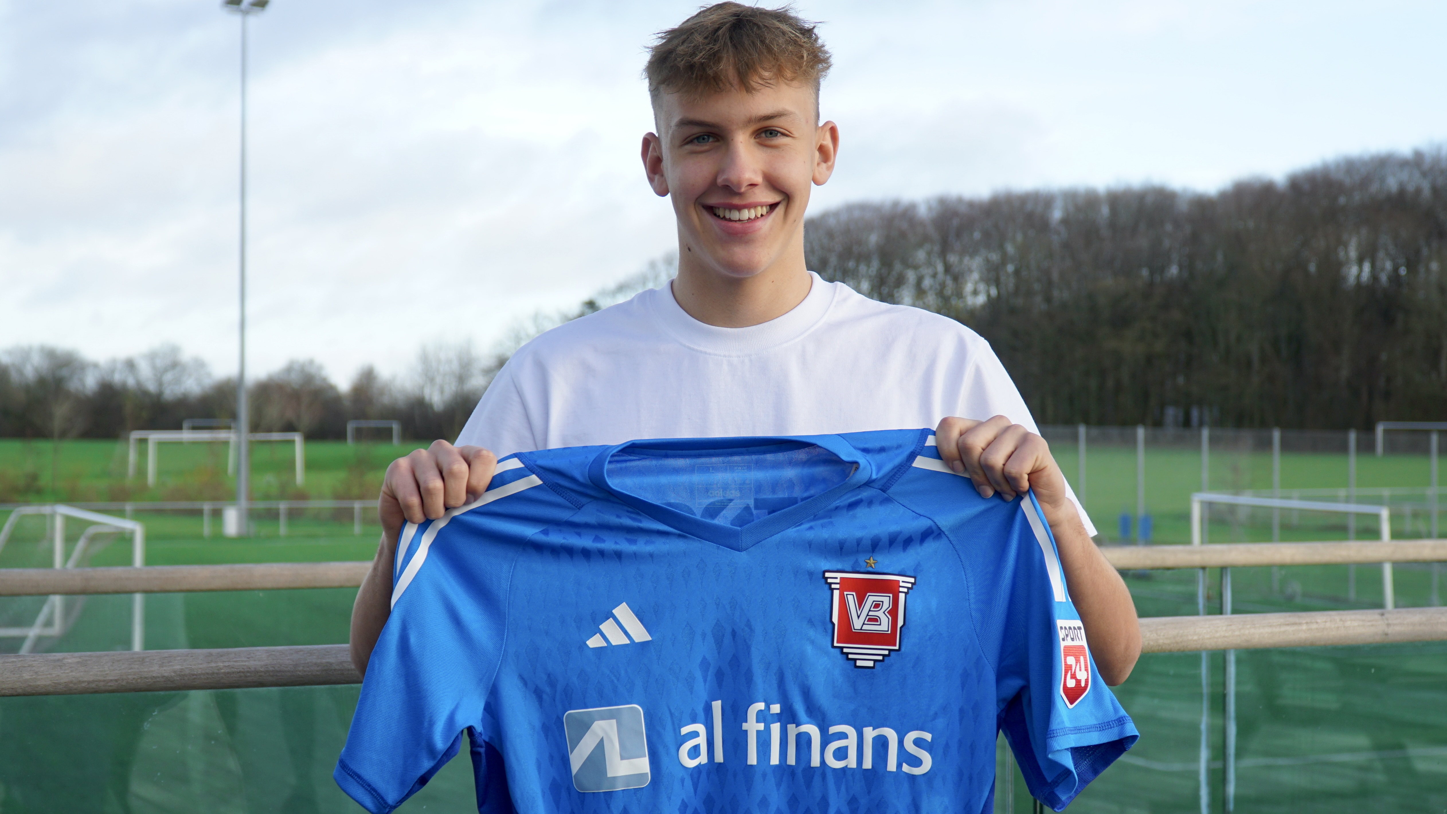 VB skriver kontrakt med talentfuld målmand | Vejle Boldklub